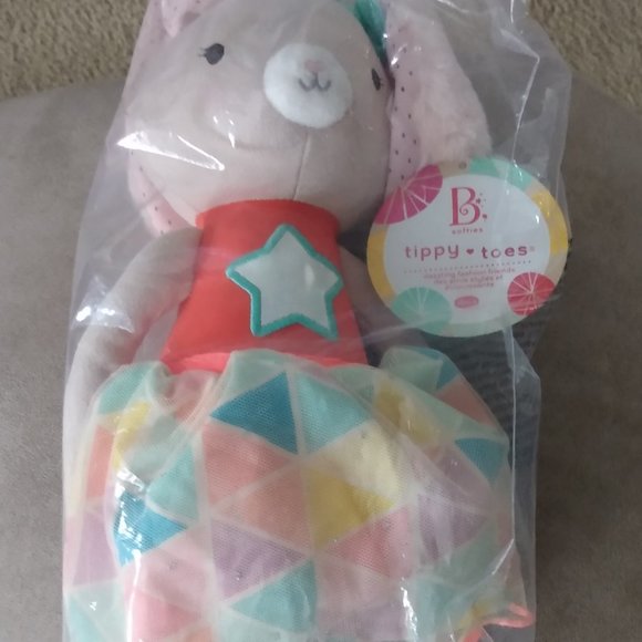 Softies | Toys | Softies Tippy Toes Becky Bunny 45 H Plush | Poshmark